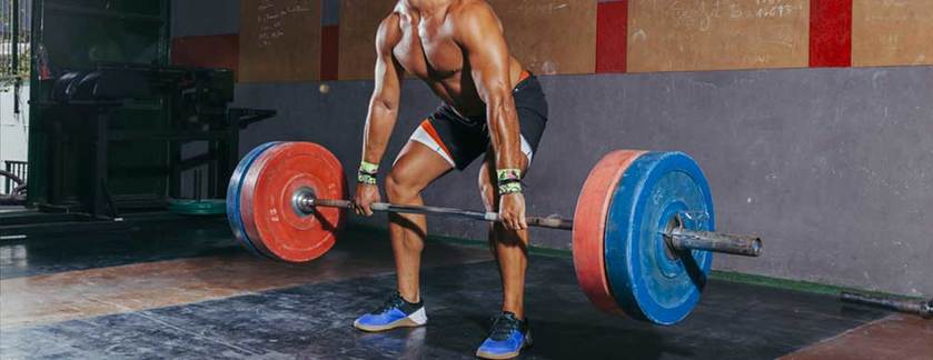 Soulevé de terre : mes conseils pour vous améliorer et éviter les douleurs